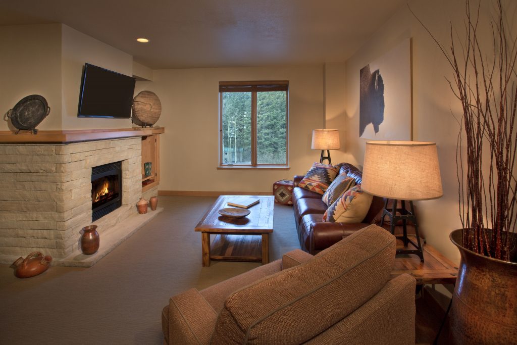 Unit 212 - Edelweiss Lodge and Spa